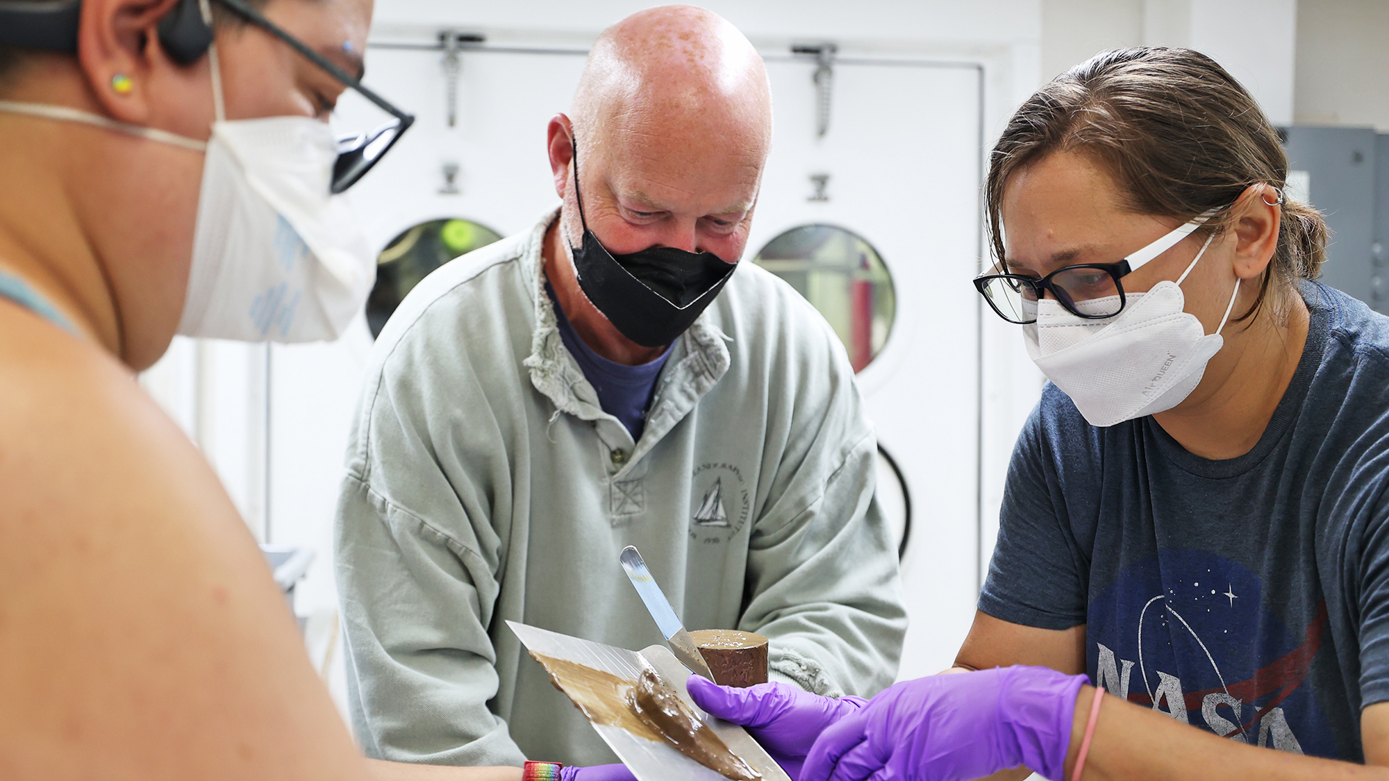 Picking up pieces of tectonic plates